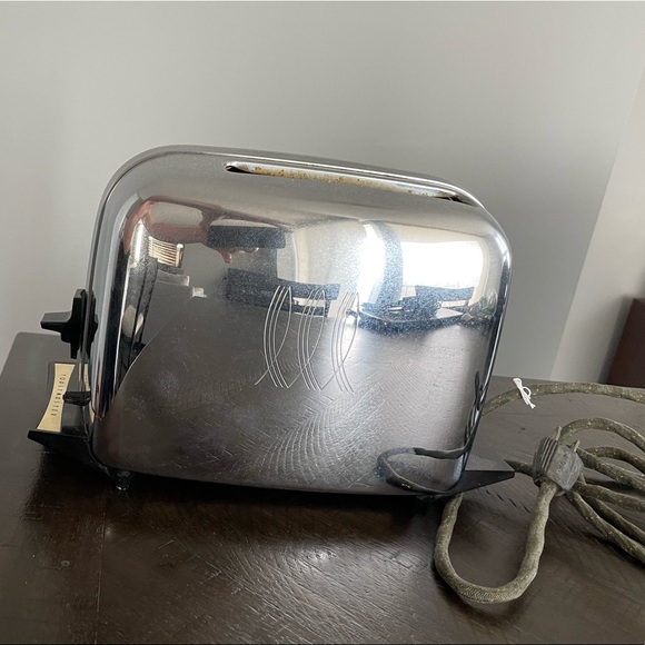 Toastmaster | Kitchen | Antique Mid Century Toaster | Poshmark